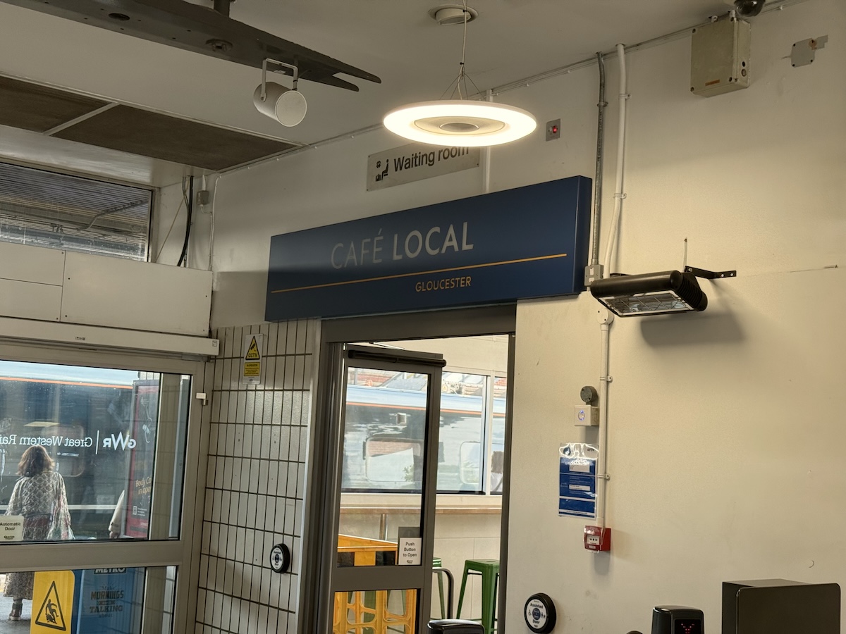Gloucester train station cafe – Welcome To Gloucester!